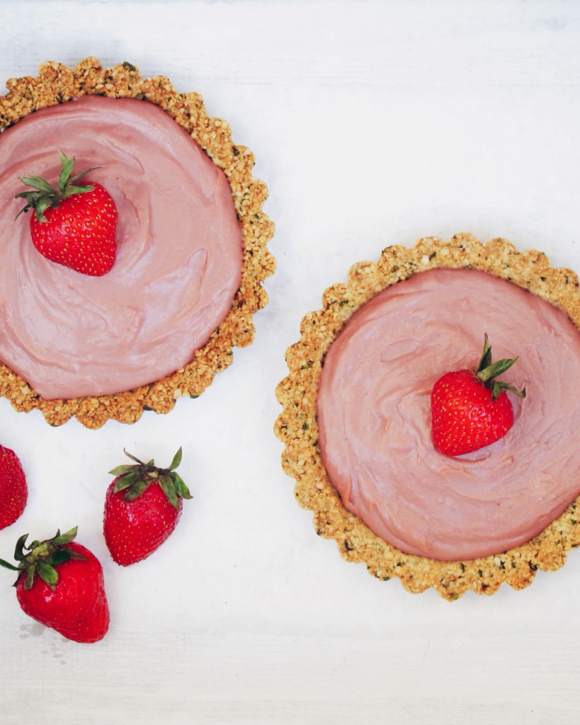recipe-strawberry-curd-hempseed-tartelettes-fructosefree • Fructopia